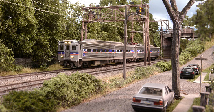 Up Dunes Junction: Finished Island Model Works Silverliners Spotted in ...