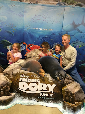 Reviews By Ken - Movie Reviews and More: Movie Review: "Finding Dory"