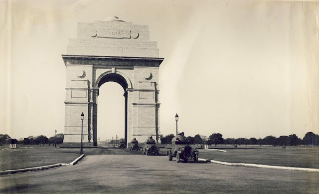 India Gate ~ Path Rarely Taken - The Travel Blog