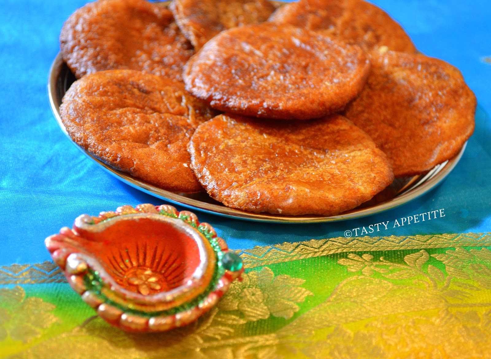 How to make Adhirasam / Diwali Sweets Recipe / Step by Step