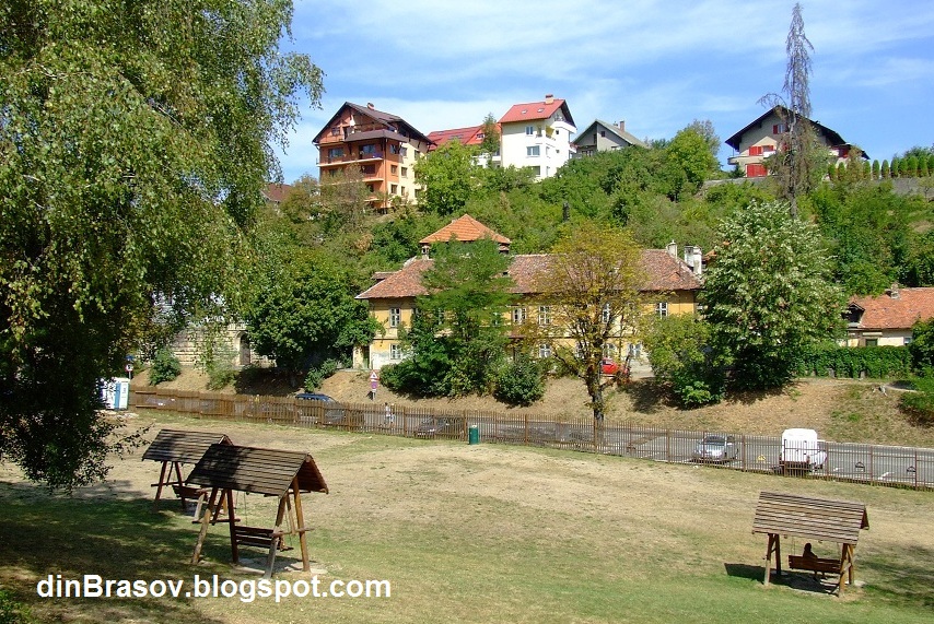 din Brasov: Frumusetea Parcului Livada Postei - stiai ca exista?