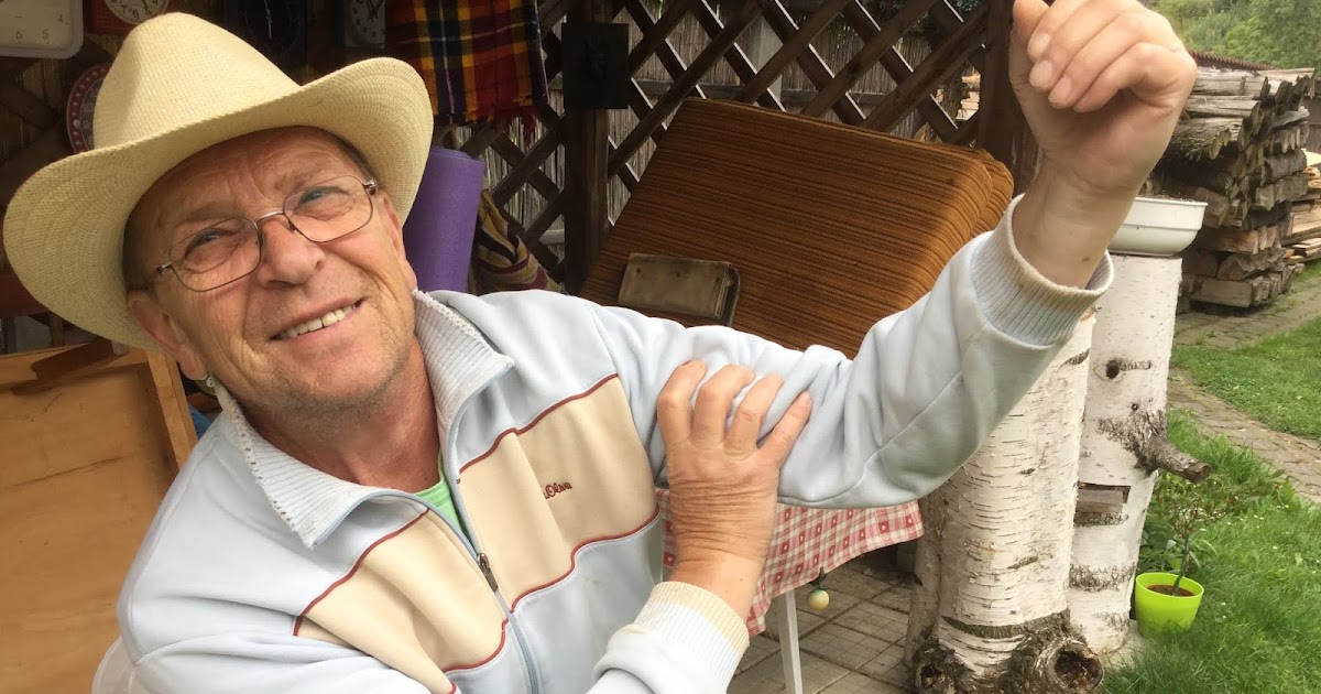 Krížikové vyšívanie: Prach si a v prach sa obrátiš