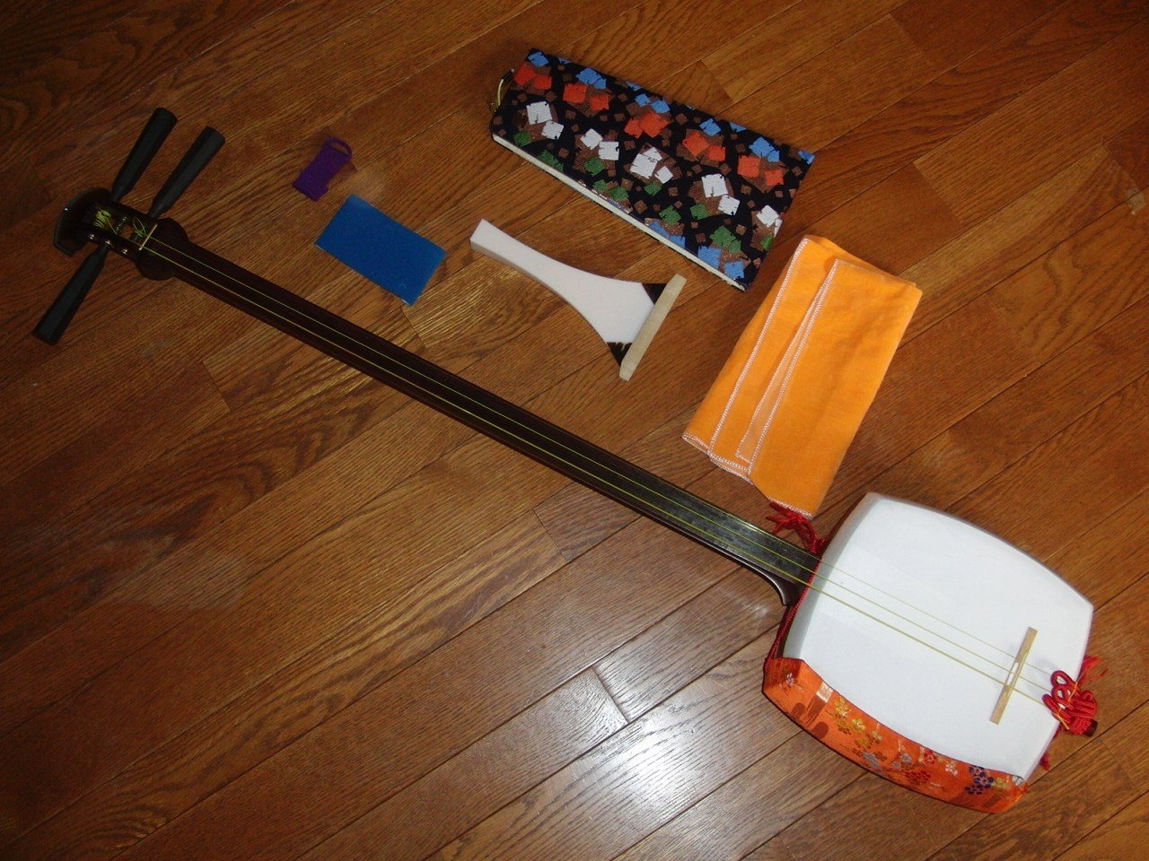 Top Music Board: Rare and interesting instruments - part 1