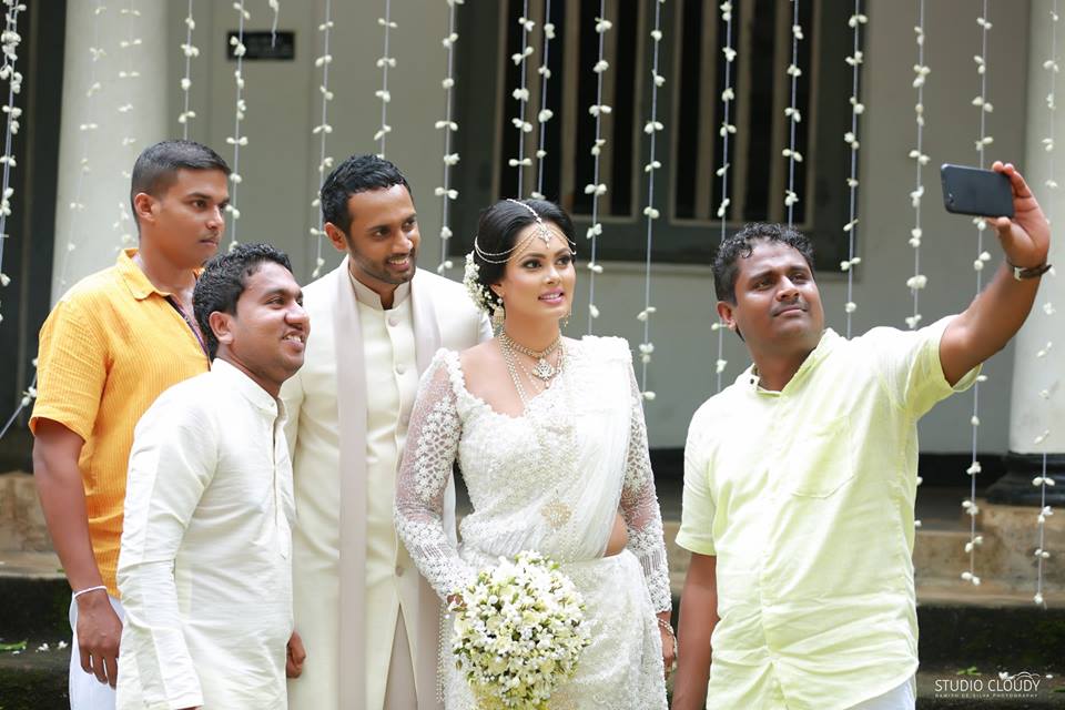 Srilankan actress Menaka Peiris & Ranil wedding