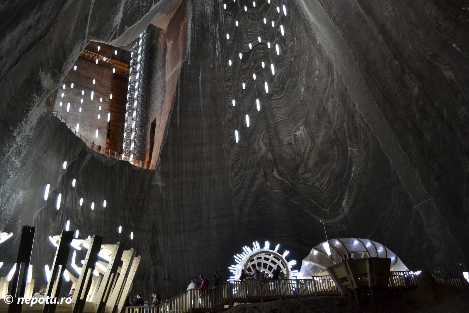 Is this the New Re-built BATCAVE from Christopher Nolan's 'DARK KNIGHT ...