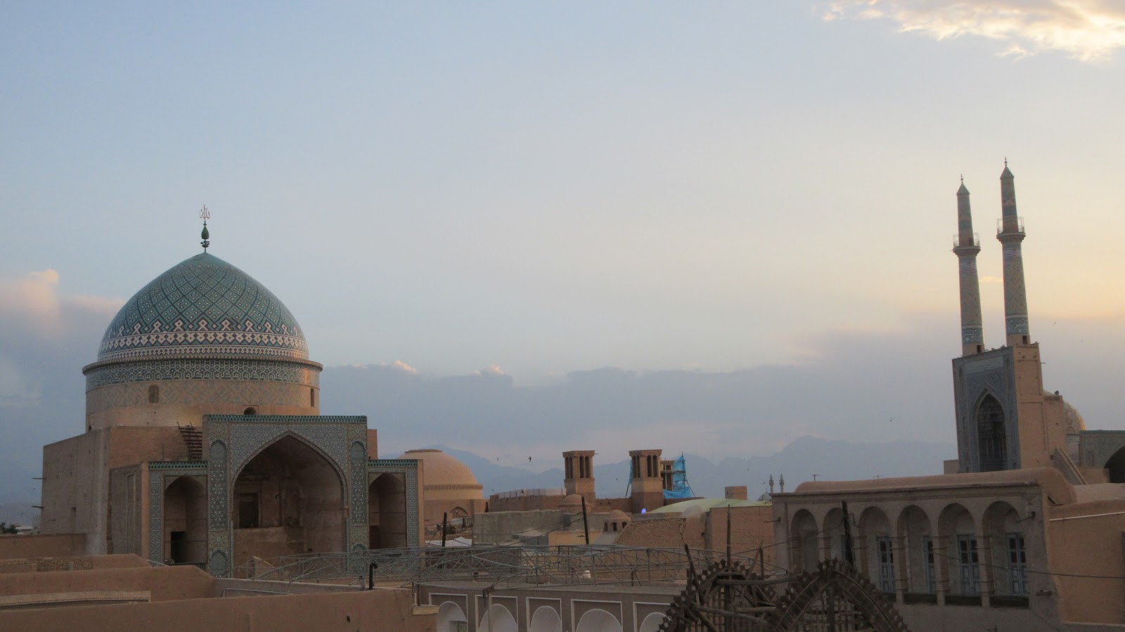 Travel Guide Budget and Itinerary for Yazd, Iran - The Wandering Juan