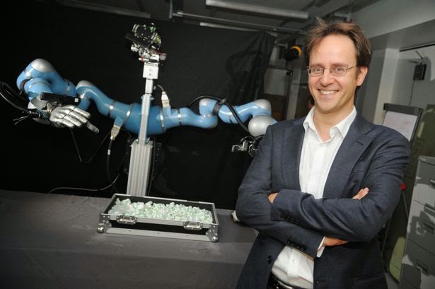 Suburban spaceman: Robot Boris-2 learning to load a dishwasher - Video