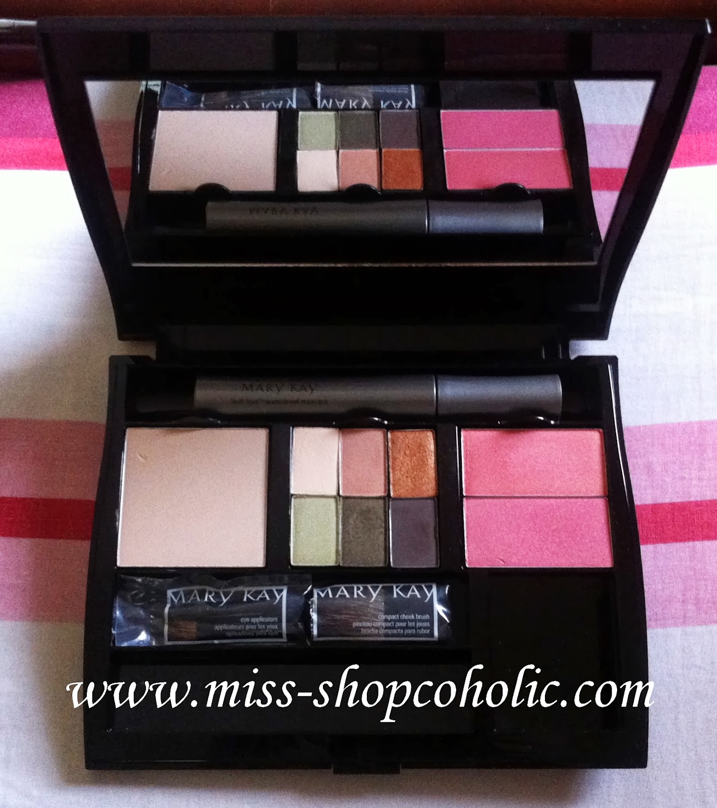 Miss Shopcoholic: Swatches: Mary Kay Mineral Eyeshadows