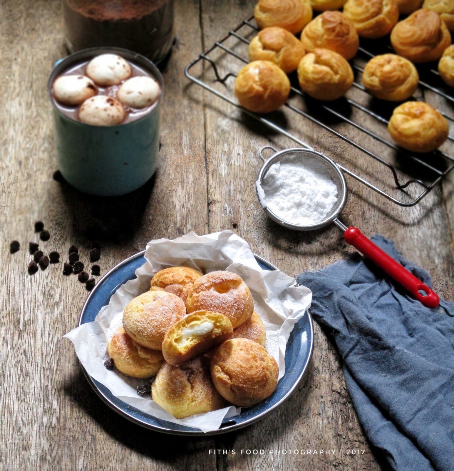 fith's Kitchen: Kue Sus Mini / Mini Choux Pastry