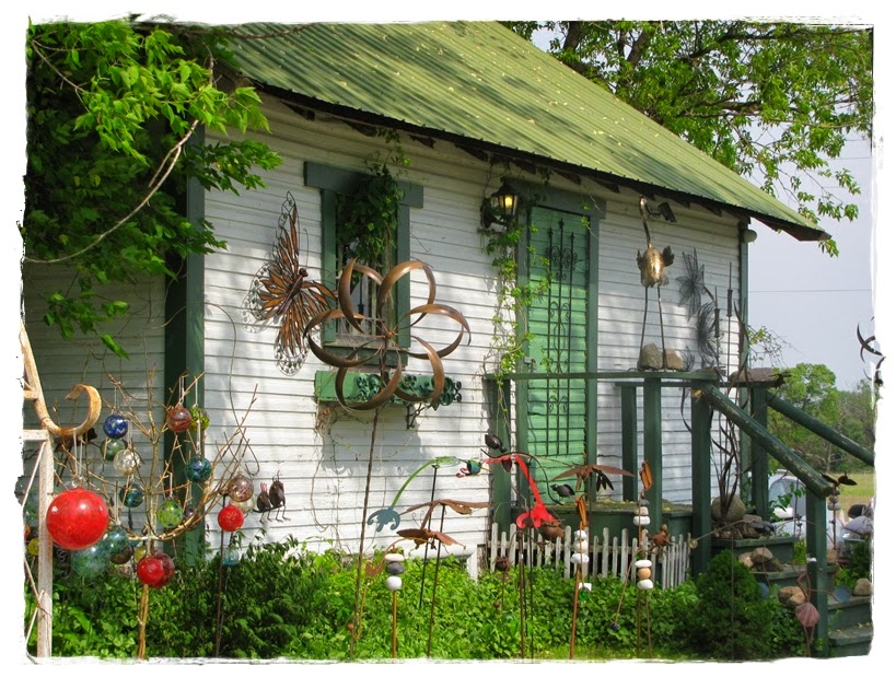 Applestone Cottage: A Whimsical Cottage Farm Tour.