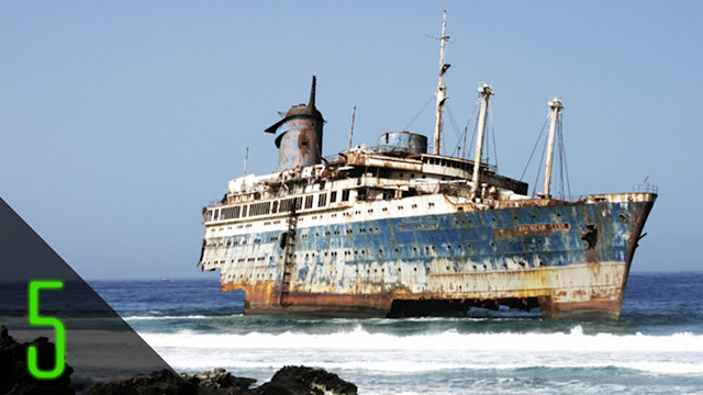 5 Most Mysterious Ghost Ships