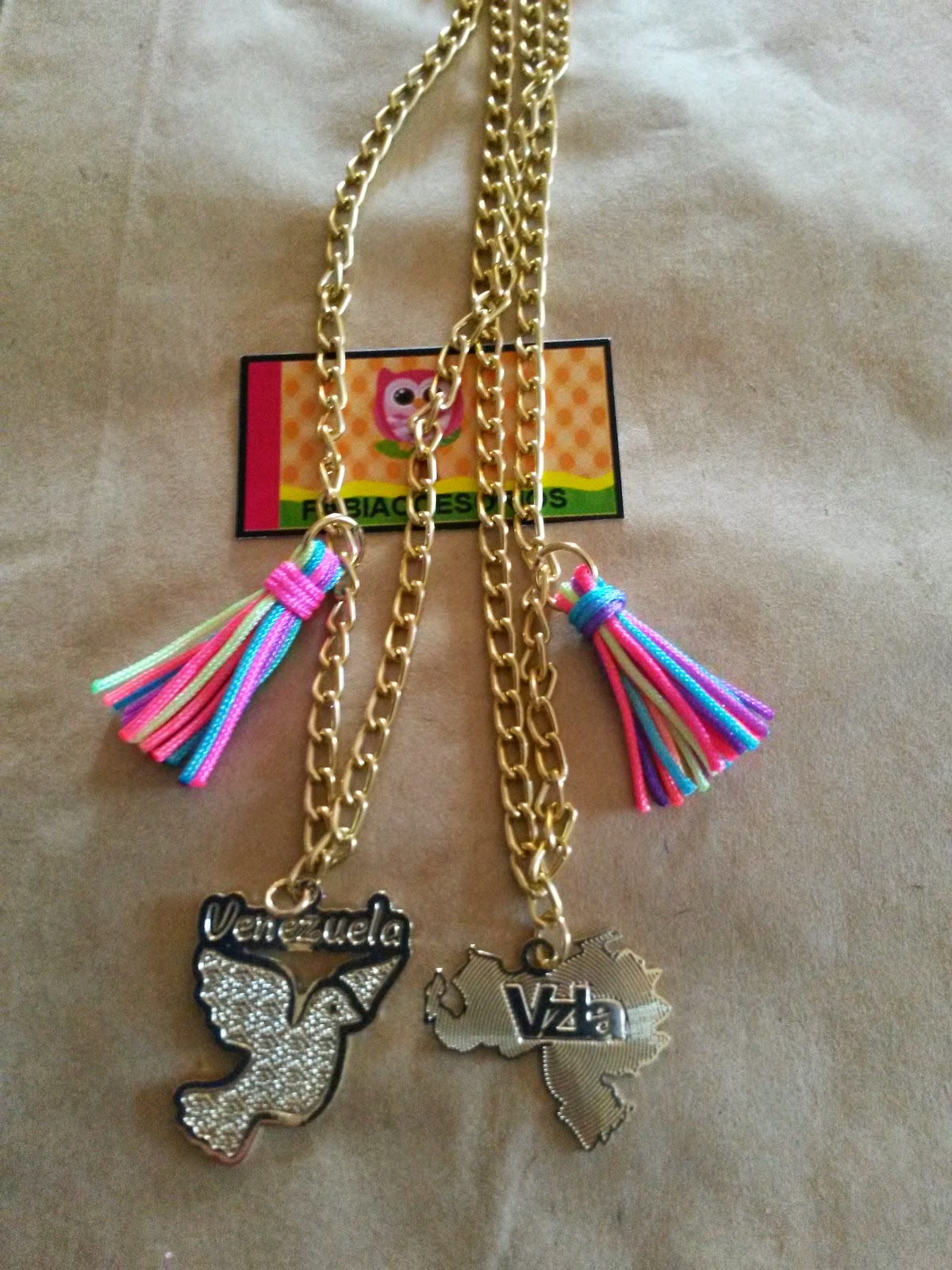Bisutería y Accesorios Fabiaccesorios: Collares Venezuela