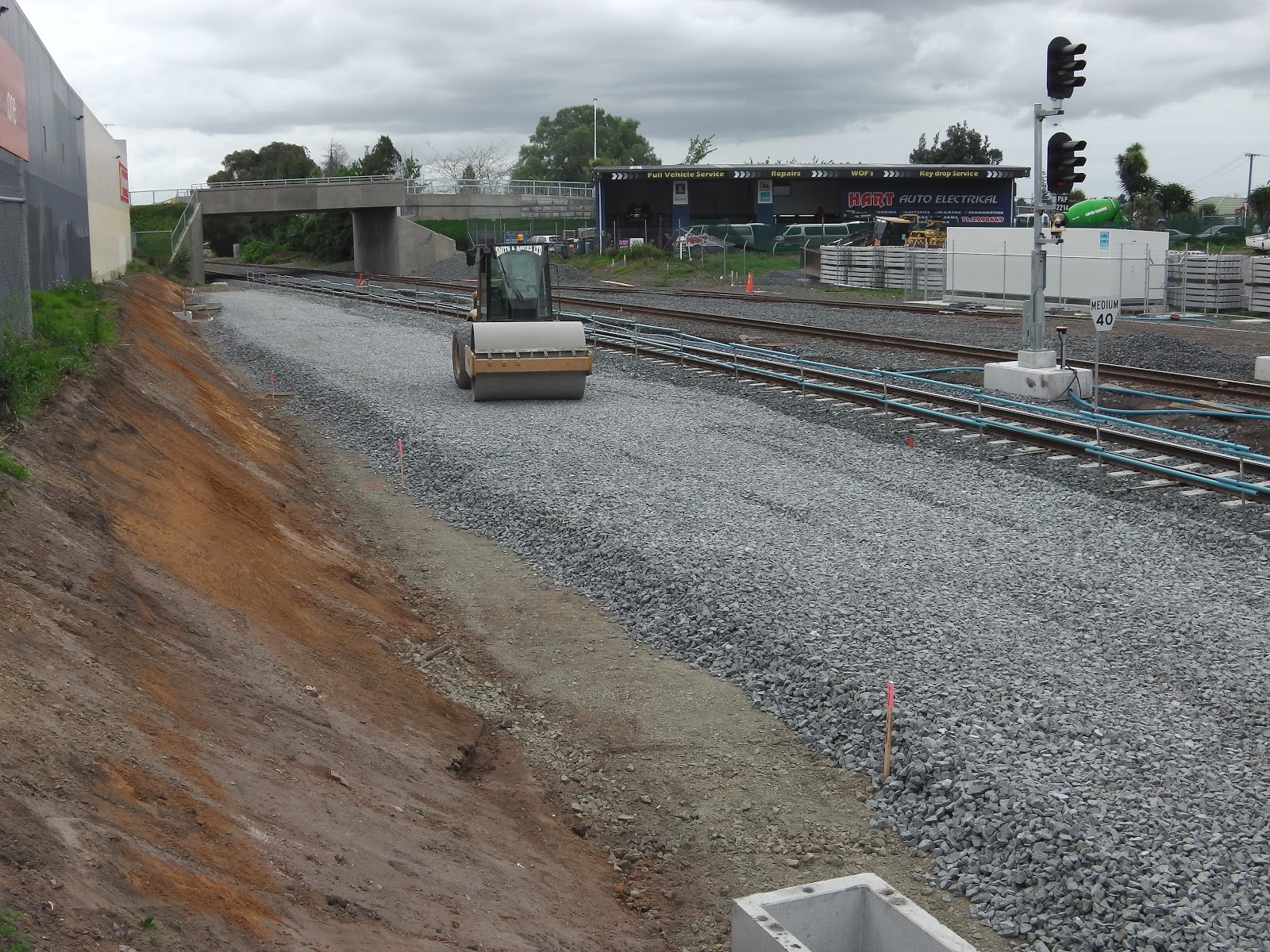 Papakura Station: Building and ballast