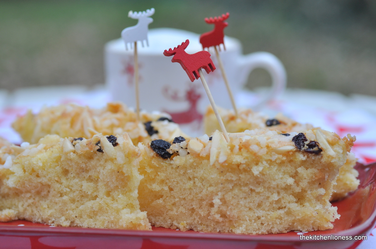 The Kitchen Lioness: Mor Monsen's Kake – Norwegian Cake for Christmas