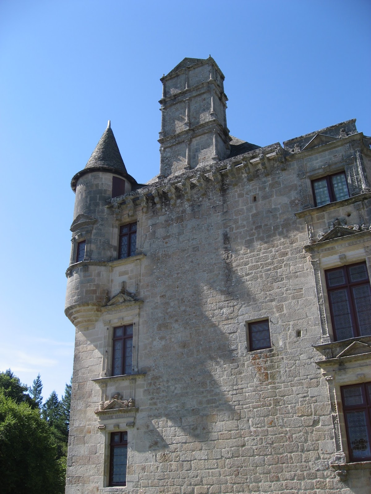 Destination France 2015: Accordions in a castle