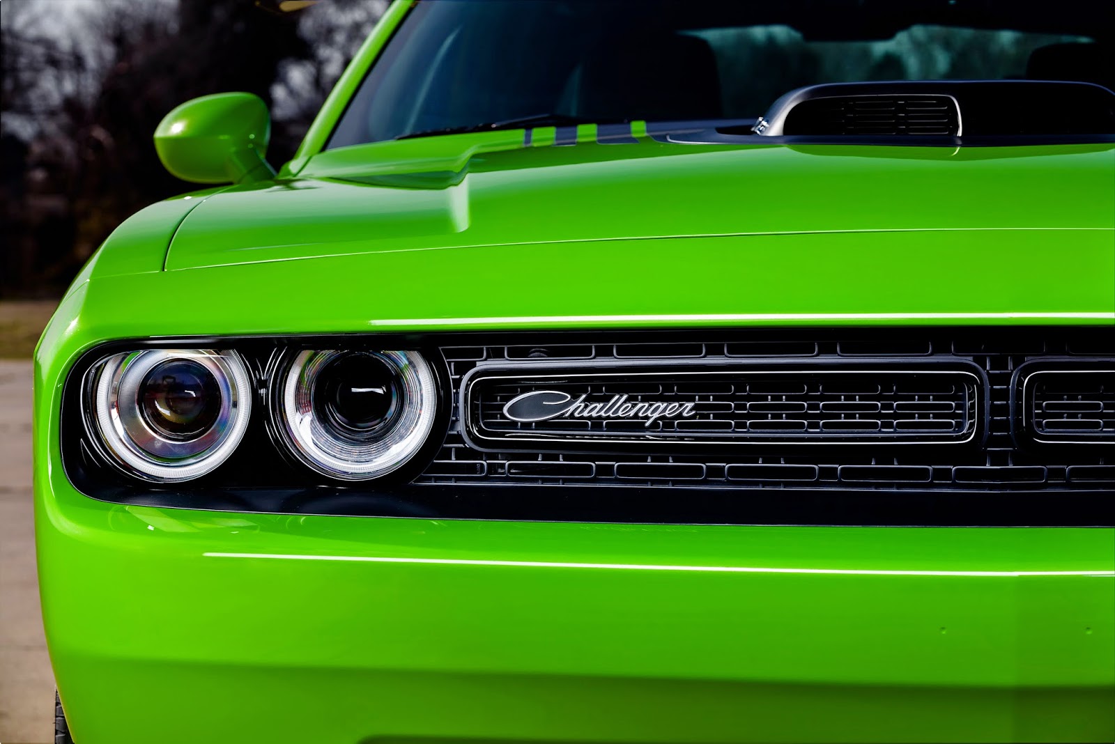2015 SRT Challenger Hellcat, the sound of the V8
