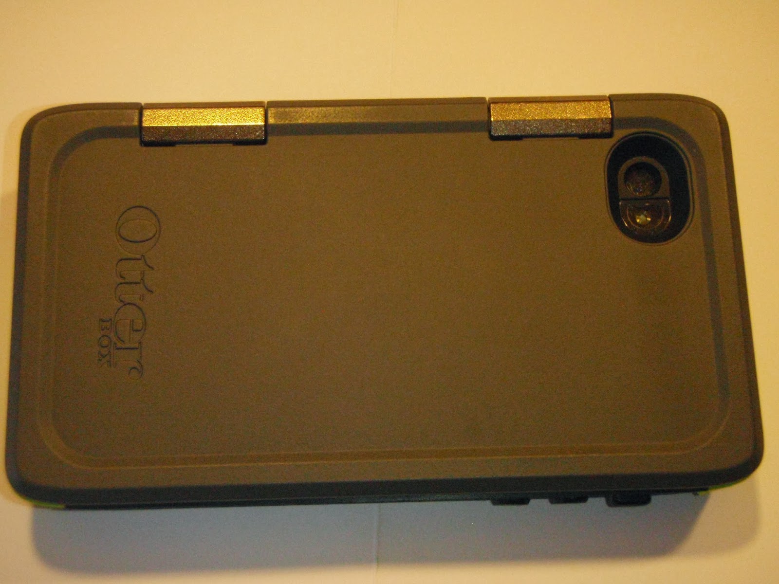 Dorky Thorpy Blog: Otter Box Armor Review