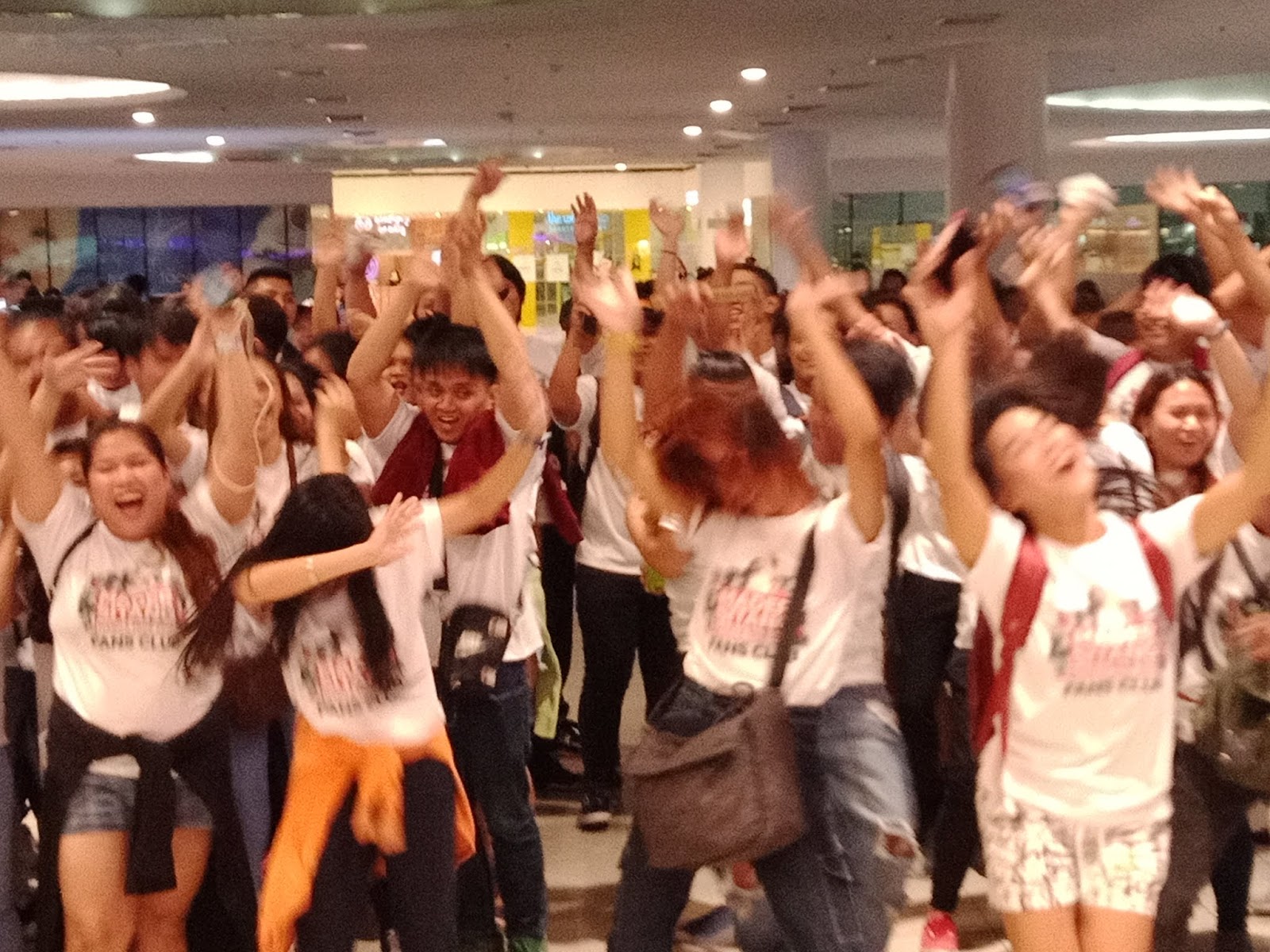 Mader Sitang in Manila: How Filipino fans love her