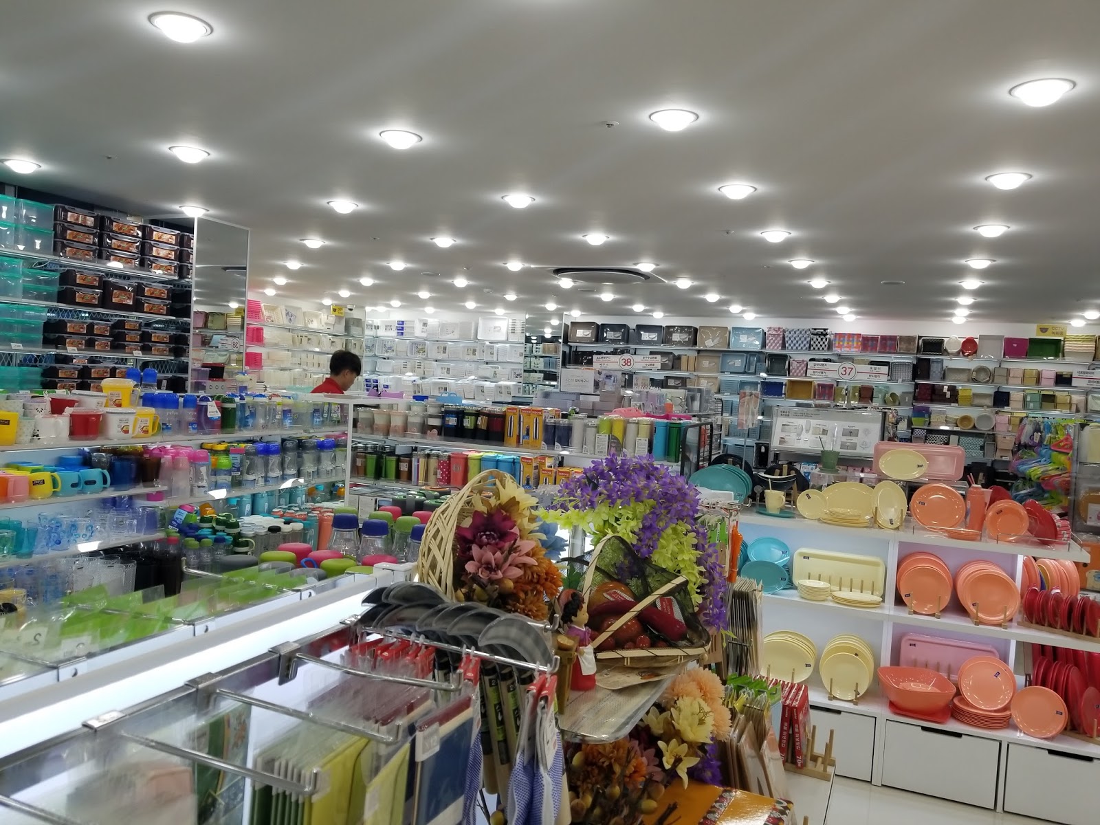 Day 1: New Huge Daiso in Myeongdong - Seoul, South Korea - chichicho~