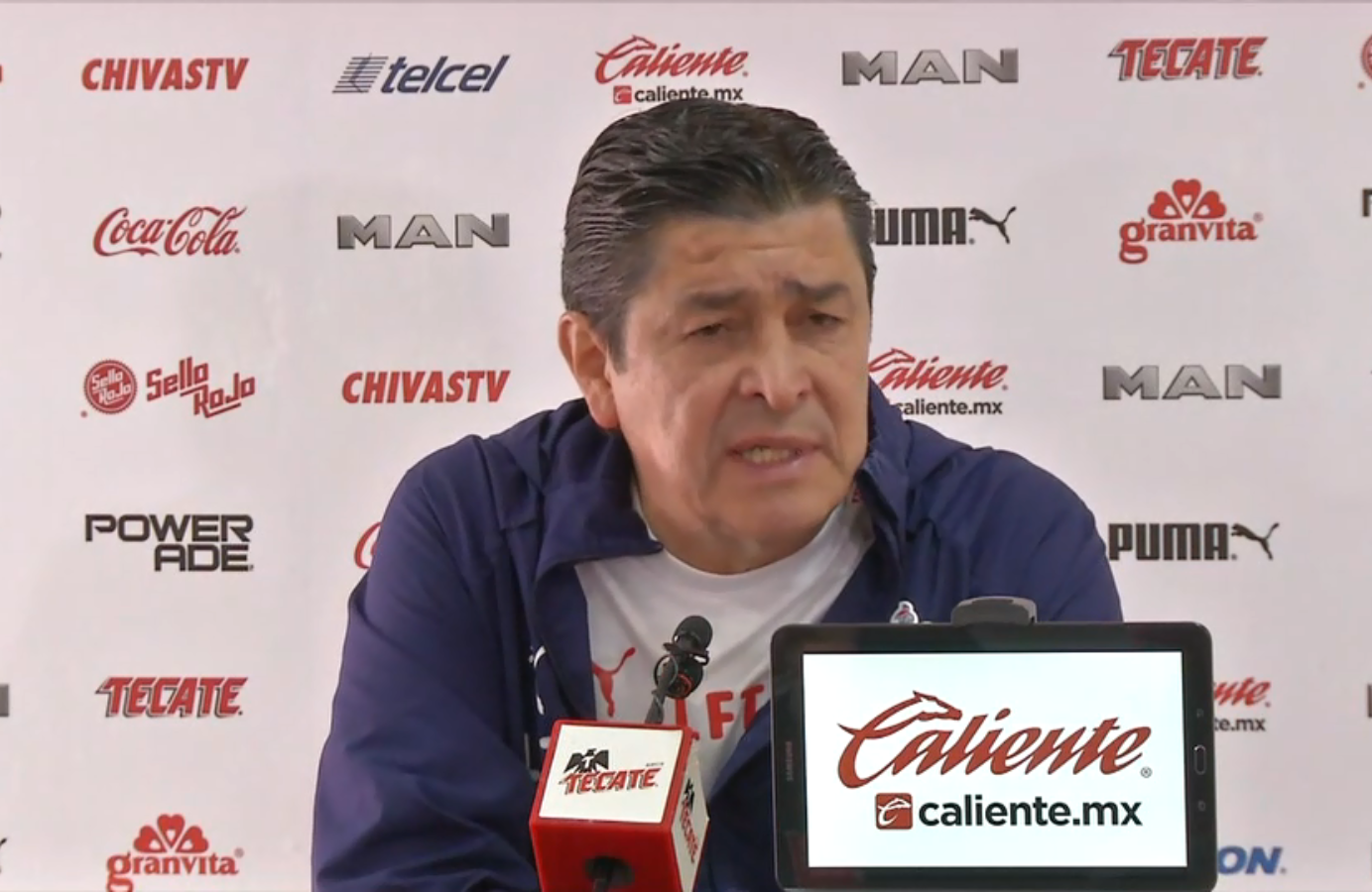 TENA NIEGA ACERCAMIENTO OFICIAL DE CHIVAS POR MARCO FABIÁN - ¡CHIVAS A ...