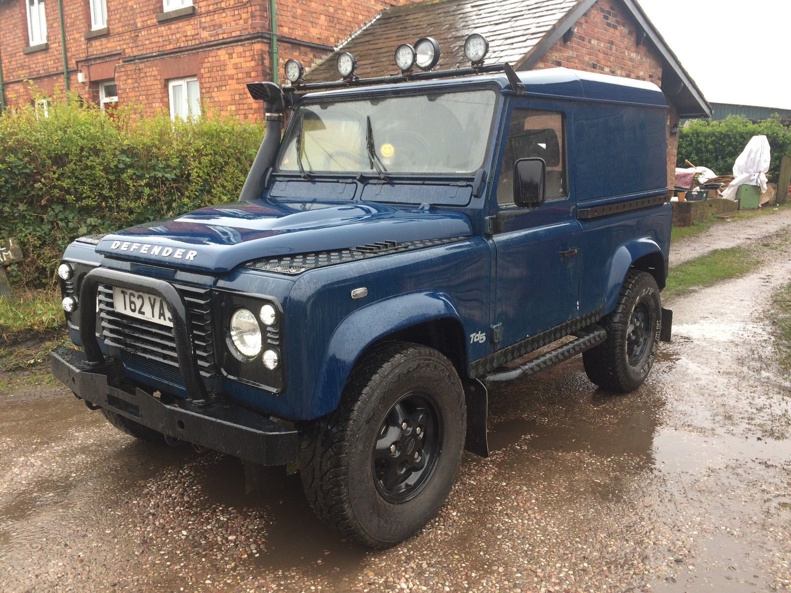 Landrover Defender: LAND ROVER DEFENDER 1999 TD5 90 BLUE OFF ROAD READY