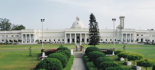 Other IITs and NITs: IIT Roorkee