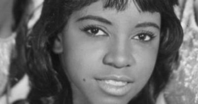 Jw VIPS: 82) Joan Marie Johnson (1945-vivente)