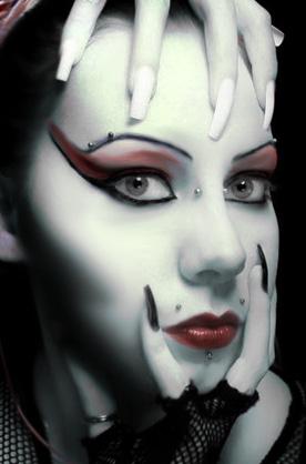 Equipo5: ¿QUE ES SER DARKETO?