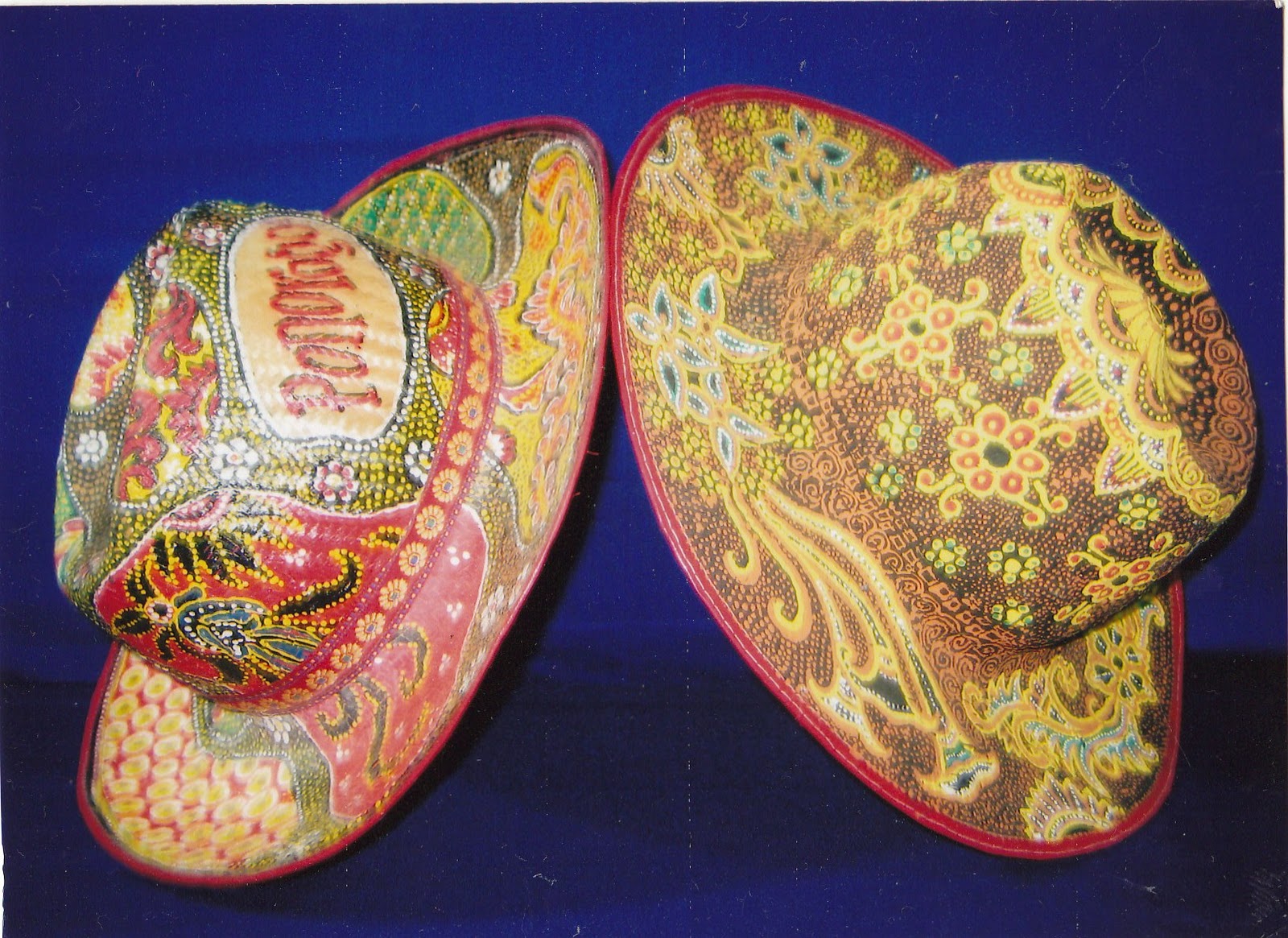 THE BATIK SOUVENIR: PRODUK