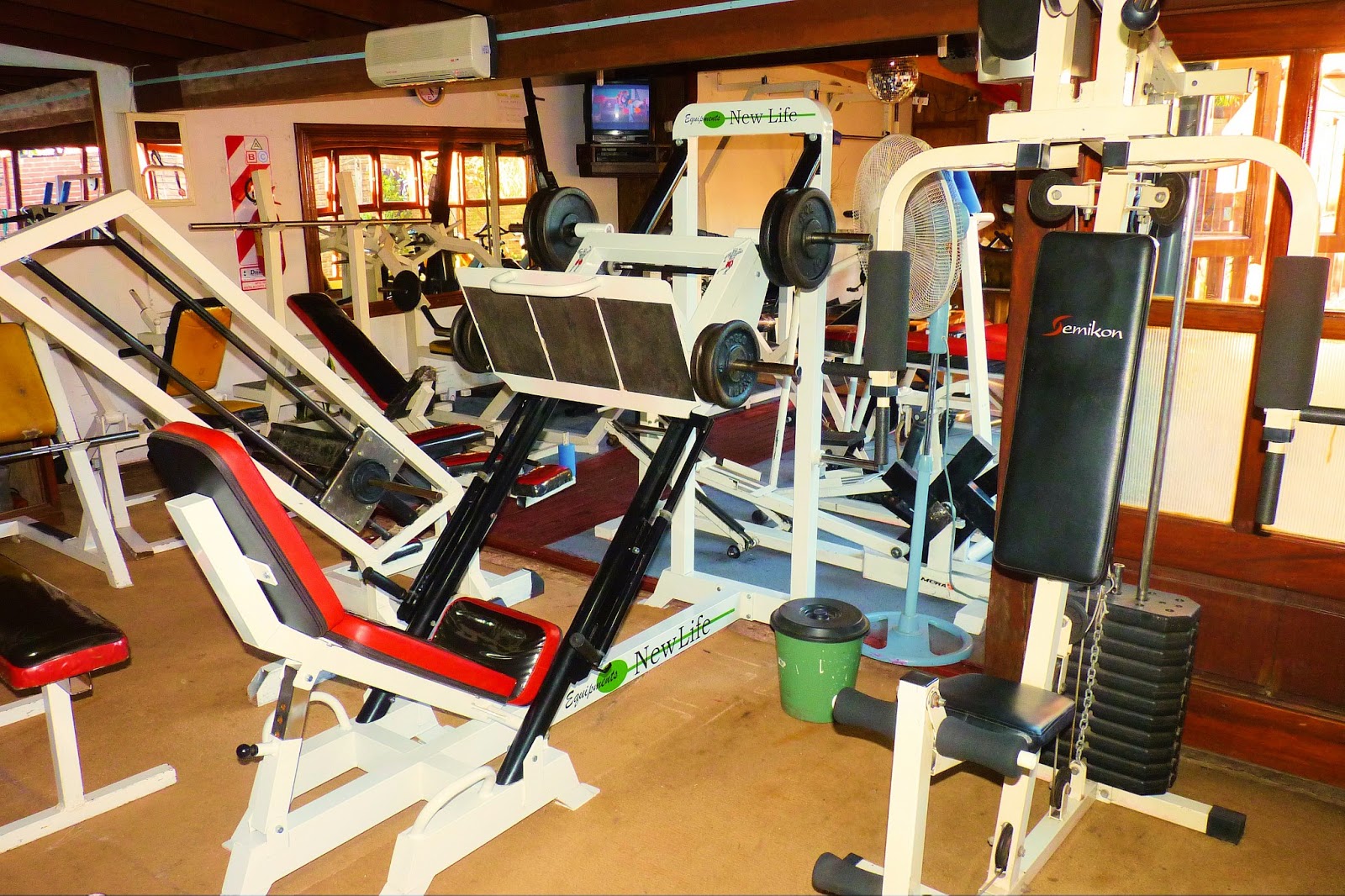CORPUS GYM INSTITUTO GYM & SPA: Gimnasio por Dentro y ACTUALIZACIONES ...
