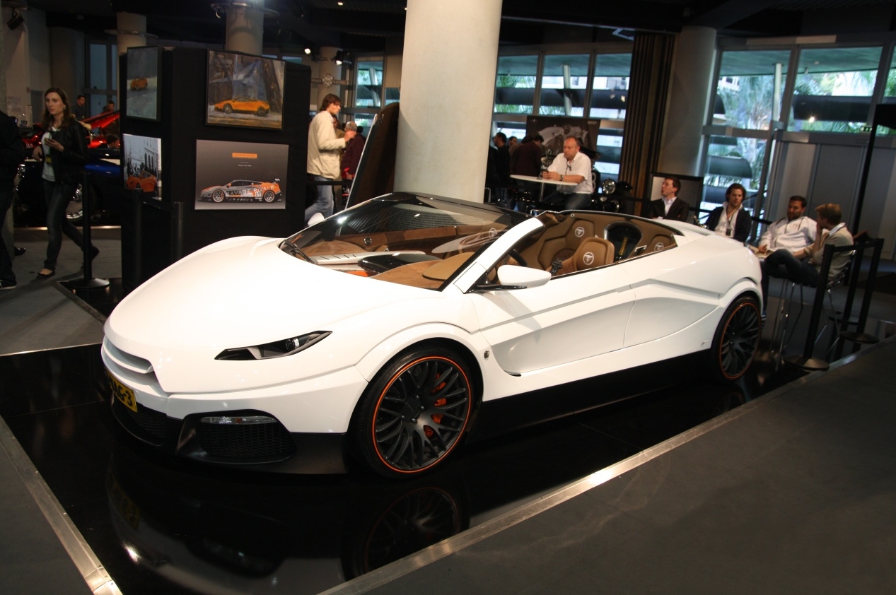 Autosmotosymasss: Promo Savage Rivale Roadyacht GTS