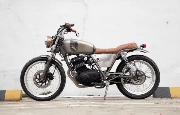 Modifikasi Suzuki Thunder 125 Jap Style Ciamik