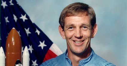 Book Junkie: Happy birthday, Space Shuttle astronaut Michael McCulley!