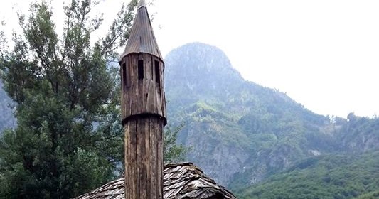 Gëzim Kopani: Xhamia e fshatit Dragobi - Tropoje