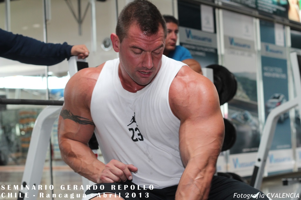 Muscle Gods: Gerardo Repollo