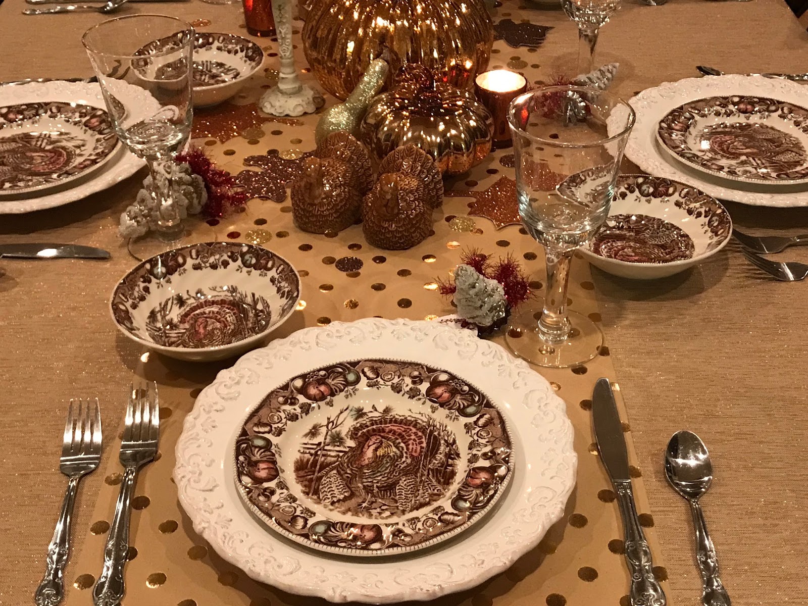 Gold and Glittery Thanksgiving - Purple Chocolat Home