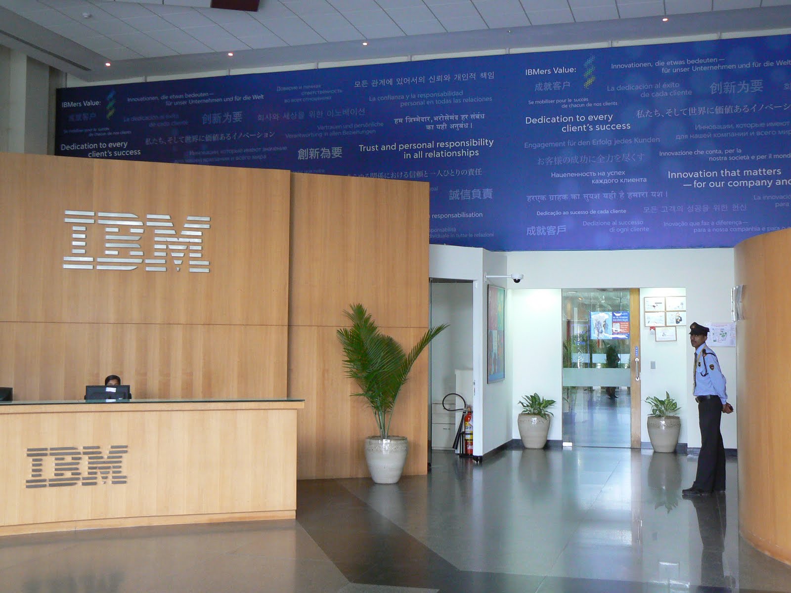 IBM Corp. (NYSE: IBM): Q1 Earnings Preview 2011 | Stock Wizard