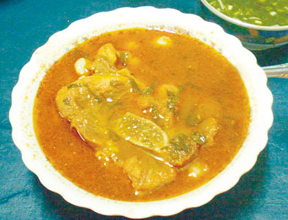 El fricasé paceño reúne en torno a su preparación buen sabor y el poder ...