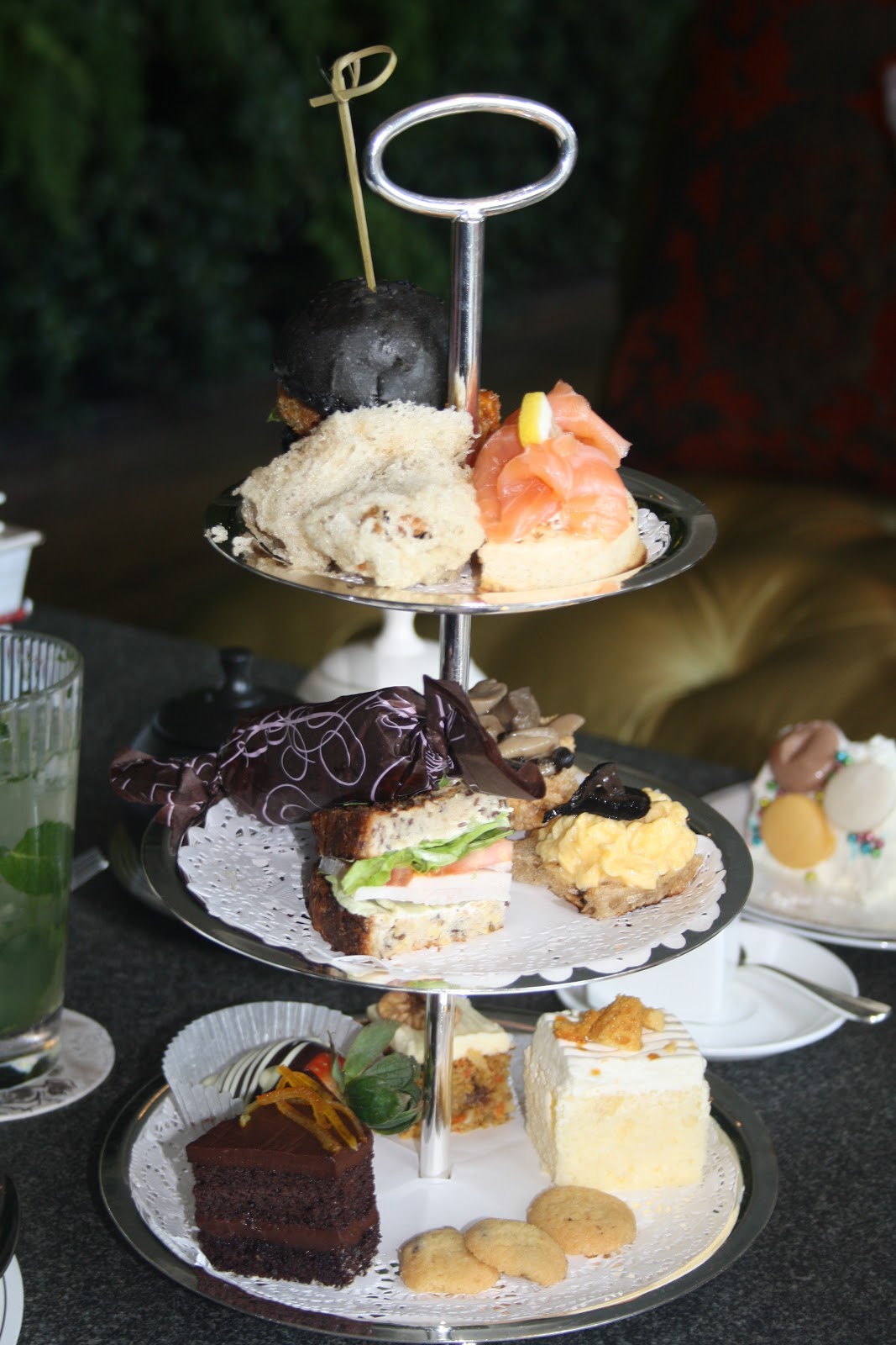 Kate and Chelsie: Afternoon Tea At SEVVA, Hong Kong
