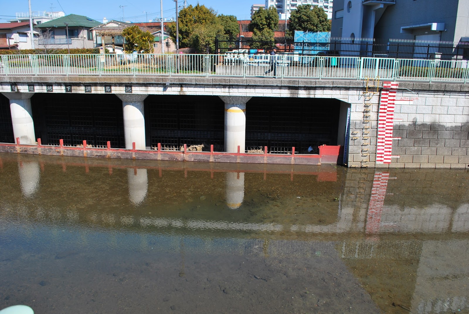 tokyo.parallellt.se: water 1: Kanda River Underground Regulating ...