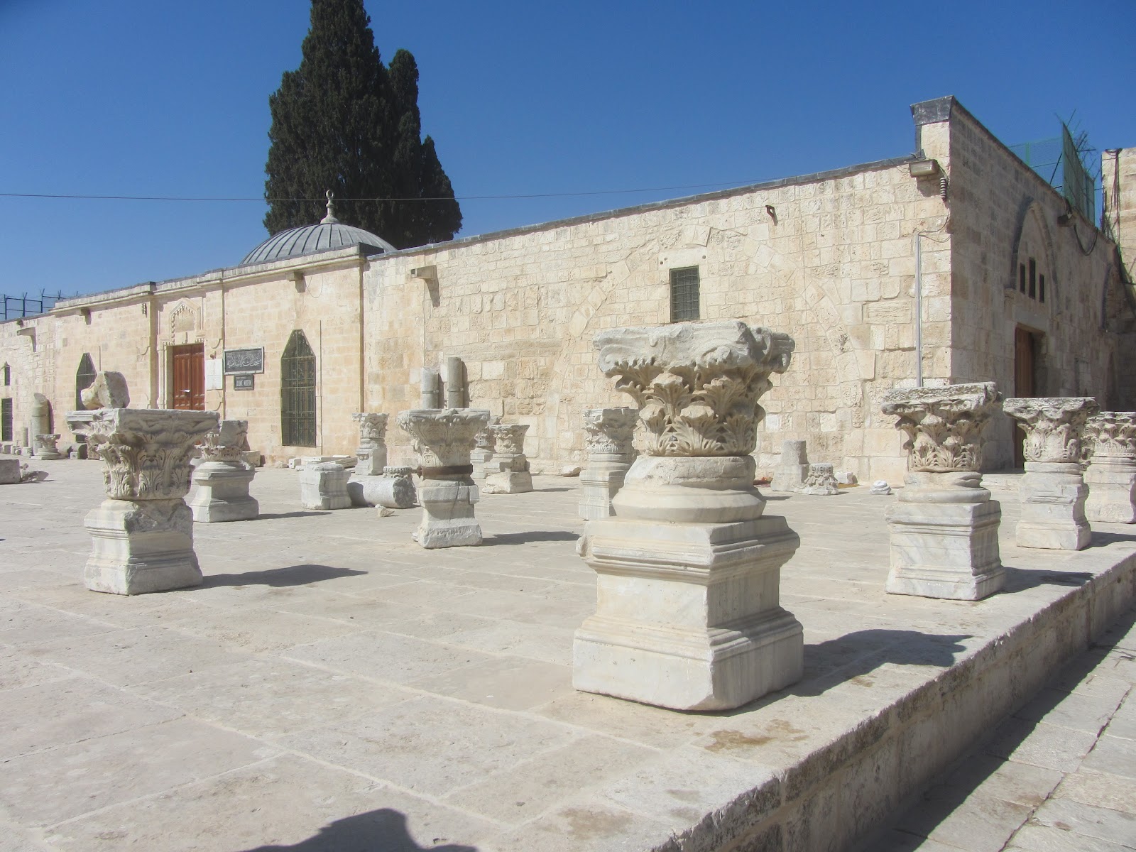 Huntsmans in the Holy Land: Haram ash-Sharif (Temple Mount)