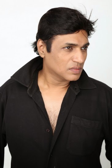 Singer Mohamed Aslam: April 2014