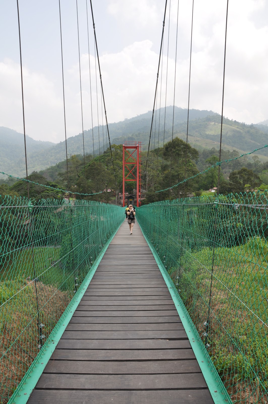 Sungai Siput Boy: Pekan Broga: Gigantic Monkey God at Sak dato Temple ...
