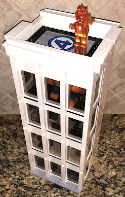 the sphinx: LEGO Fantastic Four & The Baxter Building!