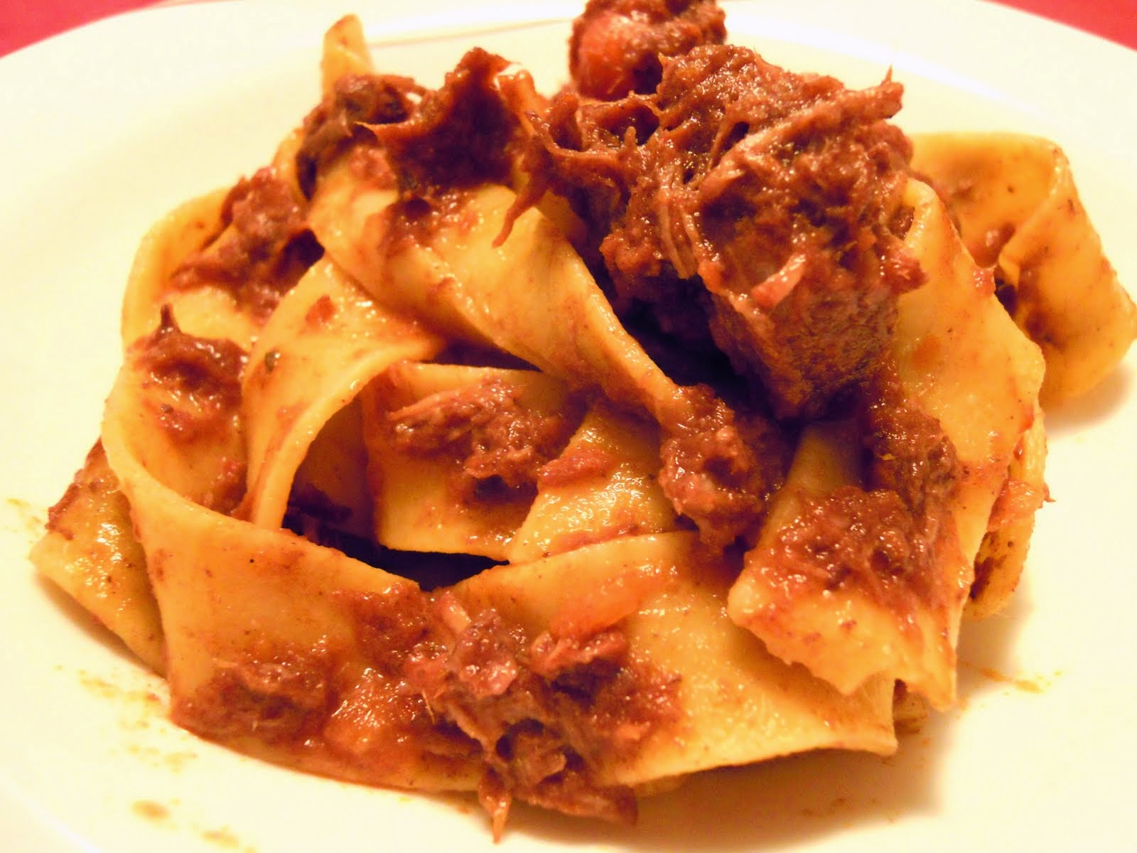 saporeitaliano: Pappardelle al sugo di pecora