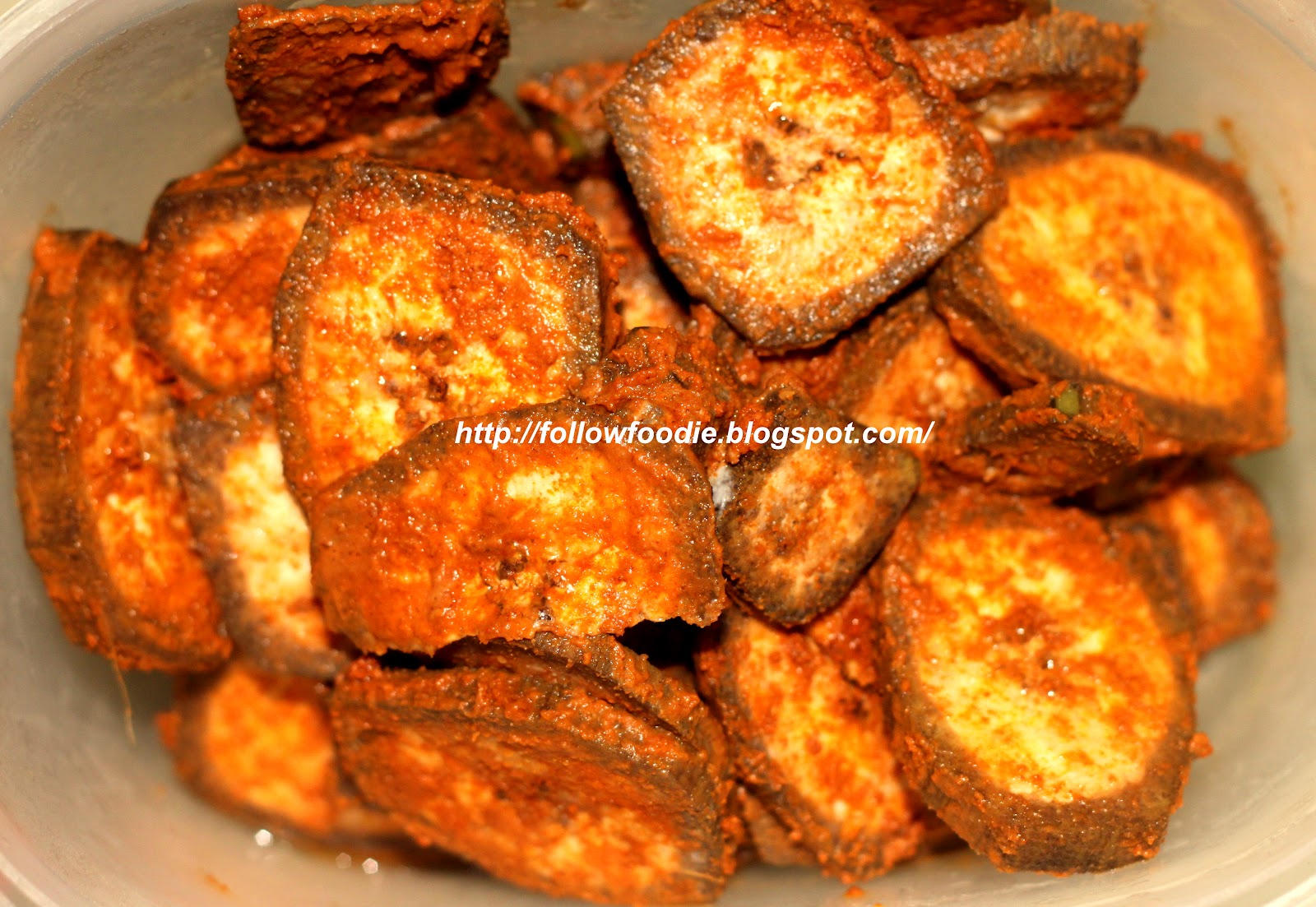 Follow foodie: Raw banana fry / Valakkai varuval / Plantain Fritters