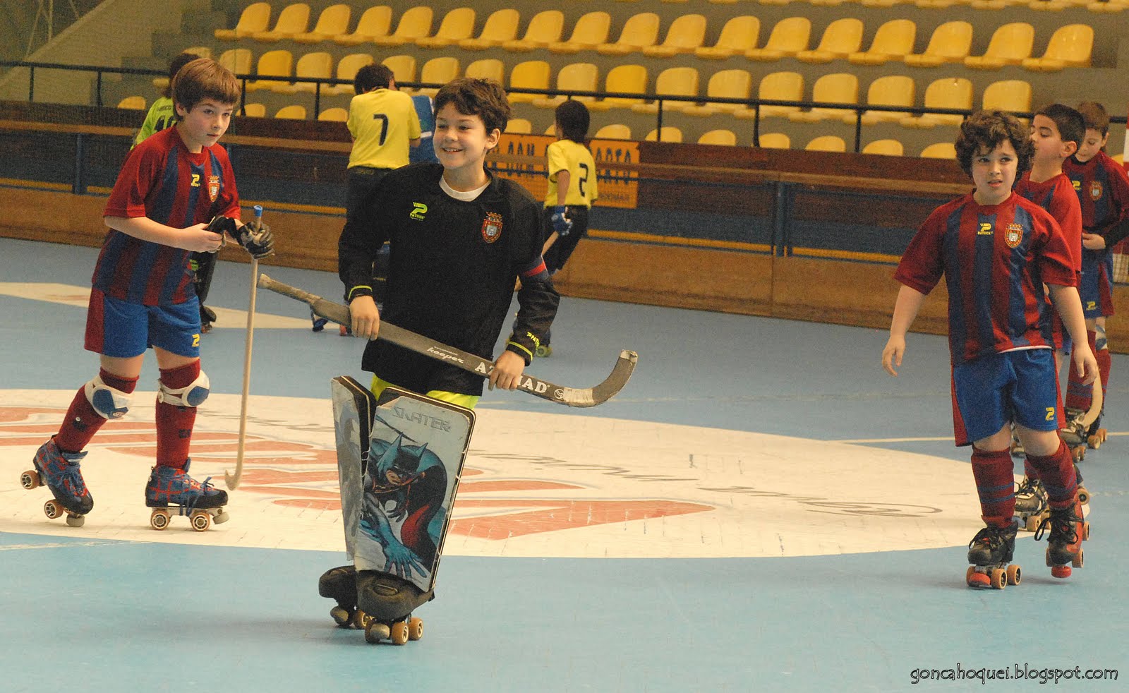 Gonça hoquei 4: Hoquei em patins - FC Porto e Clube Infante de Sagres ...