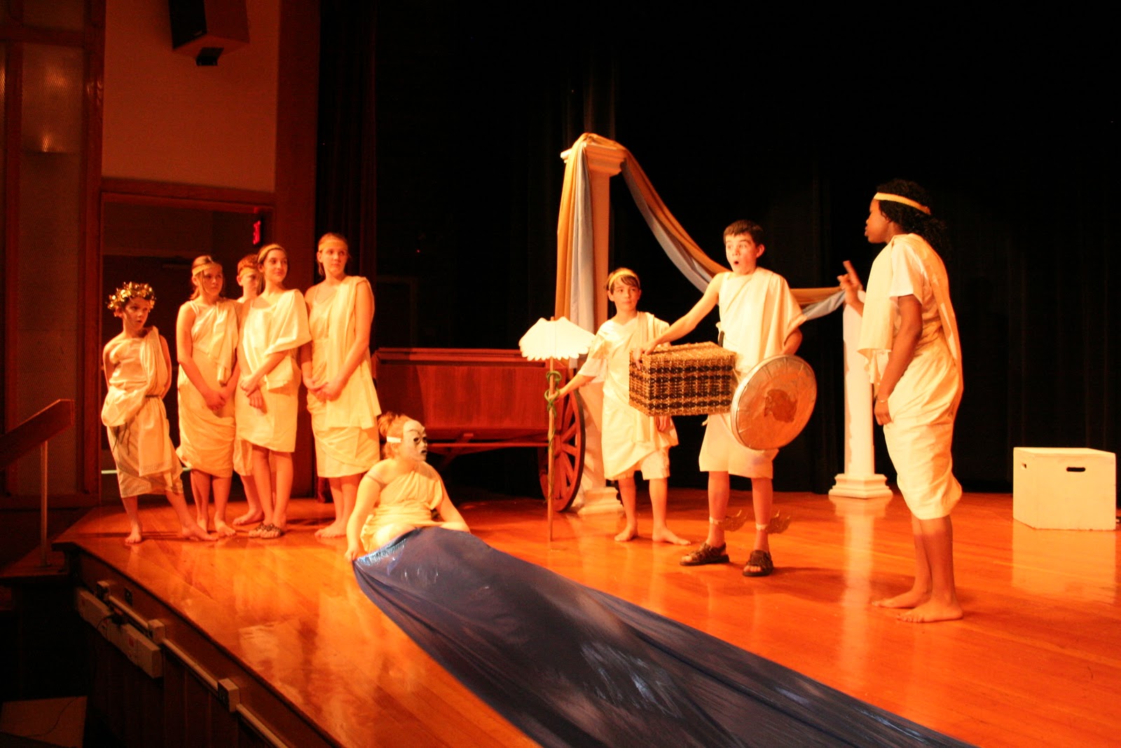 "Circus Olympus" ... Greek Theatre!: Perseus & Medusa Production Photos