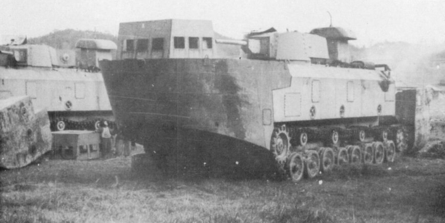 SNAFU!: Blast from the past....Amphibious Tank Type 3 “Ka-Chi”.