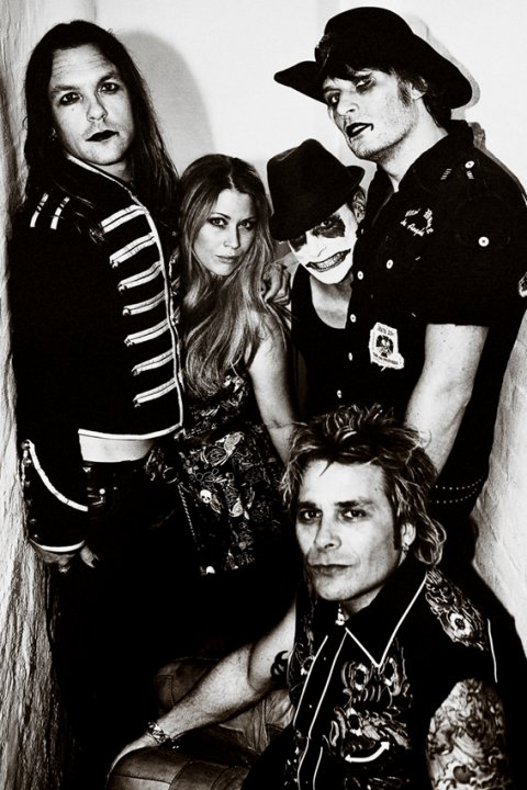 EL MILLONCETE: Mike Tramp and the Rock´n Roll Circuz en España